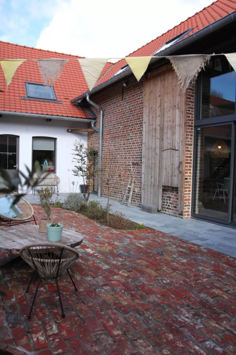 Home tour : une ancienne grange transformée en maison de famille Visite ...